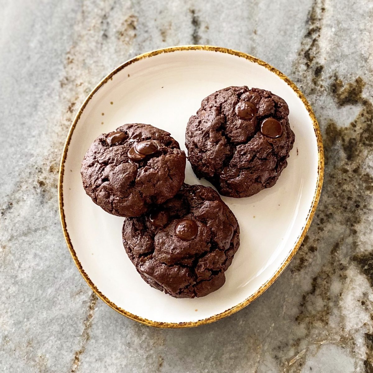 Bakery-Style Mudslide Cookies Recipe