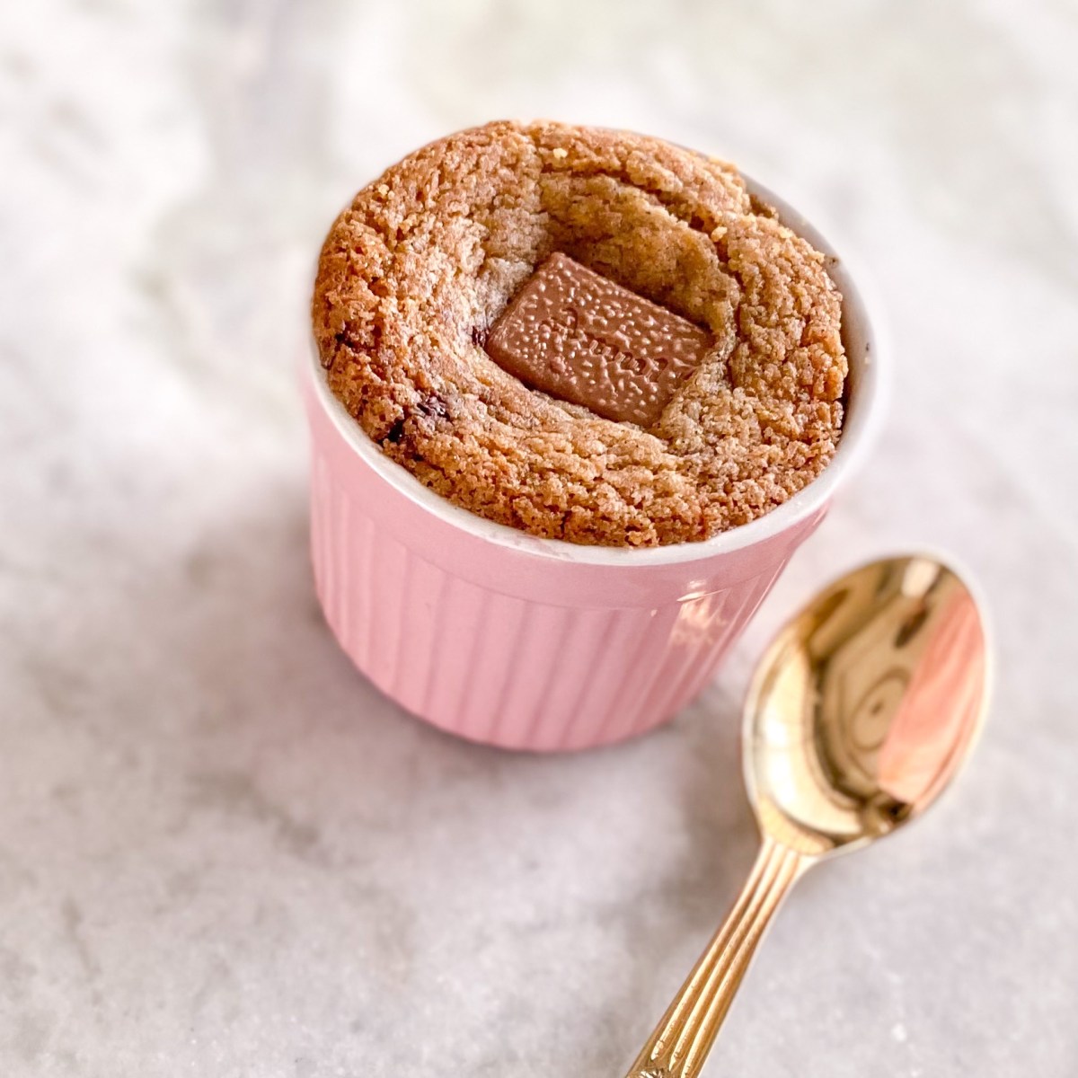 Best Eggless Chocolate-Chip Cookie Dough Pot